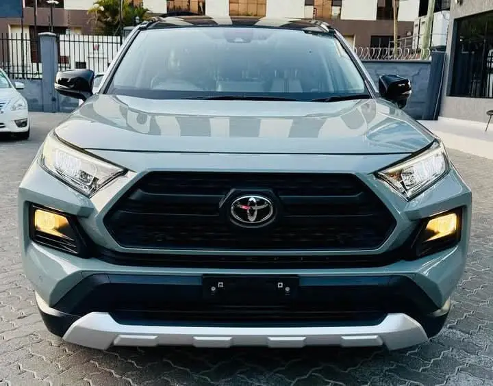 TOYOTA RAV4 NEW SHAPE | Parim Automobiles